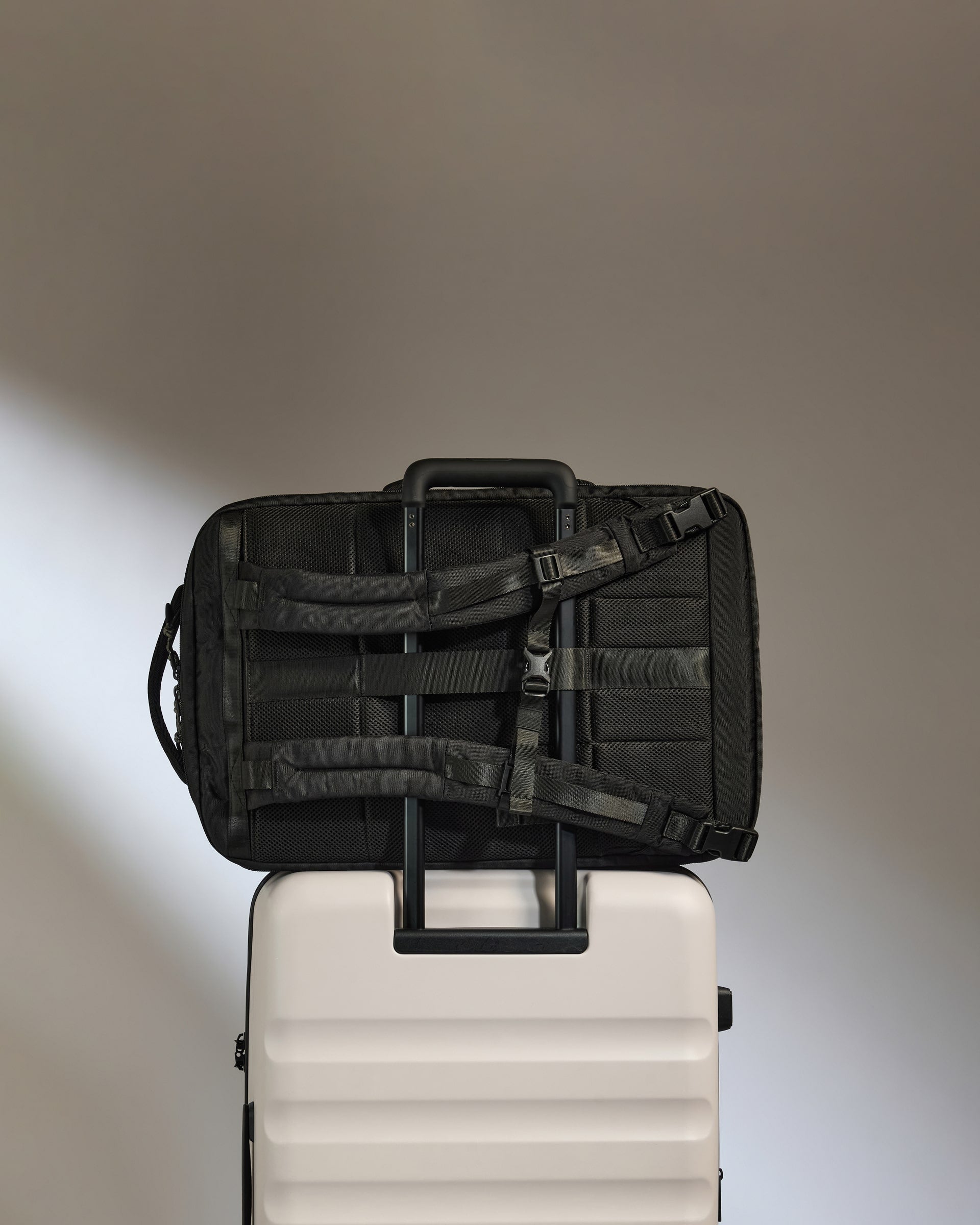 Discovery 45L Backpack in Black | Rucksacks & Travel Bags – Antler Global